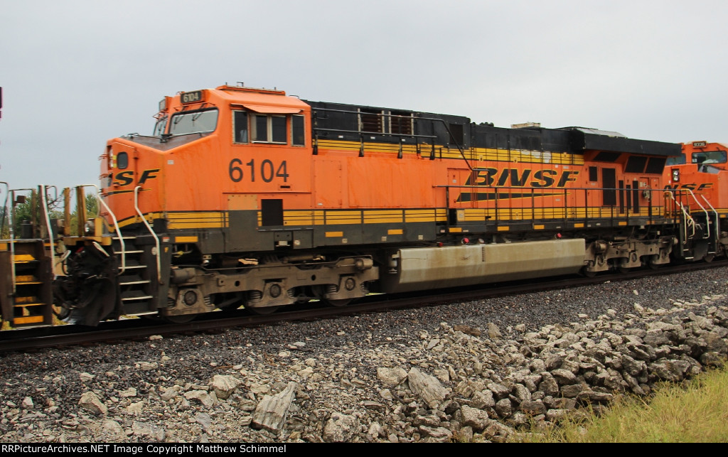 BNSF 6104